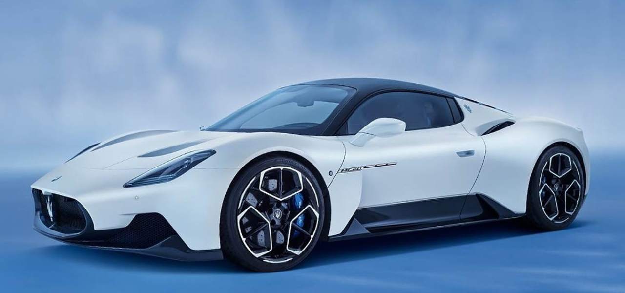 "For The First Time Ever Butterfly Doors" Maserati MC20 Edition